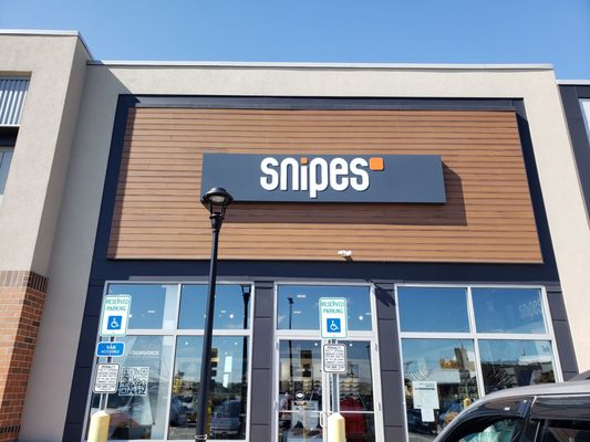 SNIPES - Updated July 2025 - 13 Teterboro Landing Dr, Teterboro, New ...