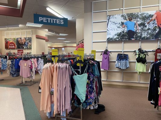 BEALLS OUTLET - Updated December 2025 - 5270 Babcock St NE, Palm Bay ...