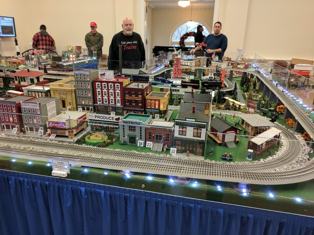 BABYLON TOWN HALL - Updated September 2025 - 29 Photos - 200 E Sunrise ...