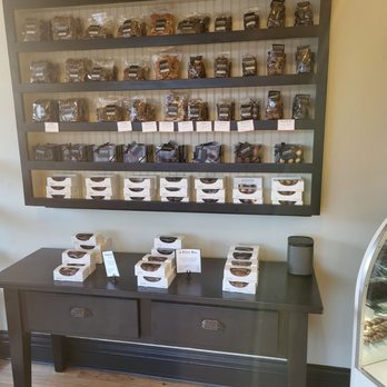 WINANS CHOCOLATES + COFFEES - Updated May 2025 - 126 Photos & 122 ...