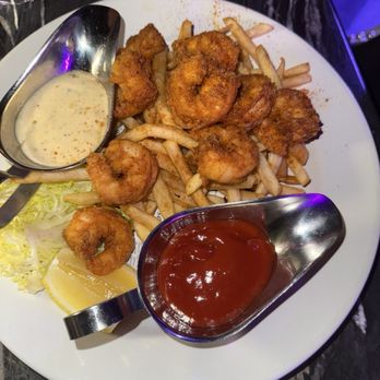 DOCKS OFF 5TH - Updated 05/2025 - 320 Photos & 60 Reviews - 25 W 51st ...