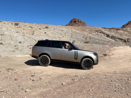 LAND ROVER RIVERSIDE - Updated November 2025 - 30 Photos & 87 Reviews ...