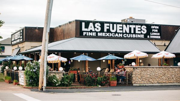 LAS FUENTES RESTAURANT - Updated December 2025 - 442 Photos & 448 ...