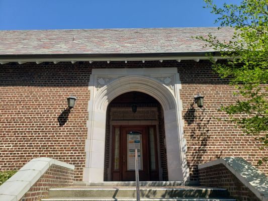 SEATTLE PUBLIC LIBRARY - QUEEN ANNE BRANCH - Updated December 2025 - 23 ...