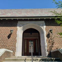 SEATTLE PUBLIC LIBRARY - QUEEN ANNE BRANCH - 15 Photos & 18 Reviews ...