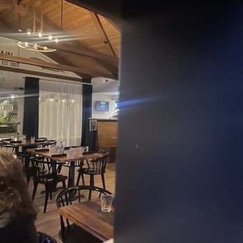 OFF MAIN - Updated December 2024 - 47 Photos & 33 Reviews - 610 5th Ave ...