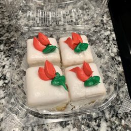 CHEZ PIERRE FRENCH BAKERY & CAFE - Updated November 2025 - 341 Photos ...