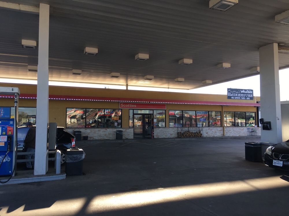 SCOTTIES EXXON - Updated December 2025 - 101 S Seven Points Dr, Seven ...