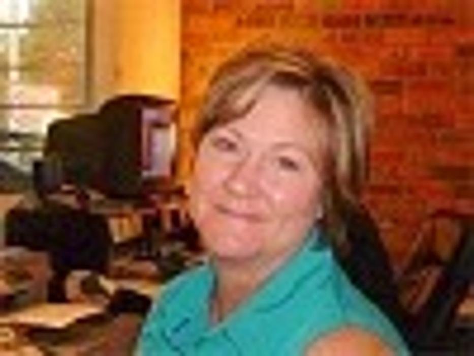 LINDA V HUSSER, MA - Updated May 2025 - 206 NW Railroad Ave, Hammond ...