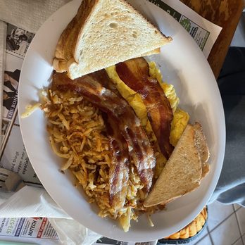 RED BARN RESTAURANT - Updated October 2025 - 141 Photos & 154 Reviews ...