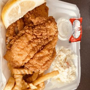 THE FISH MARKET - 13 Photos & 27 Reviews - 1307 Main St, Willimantic ...