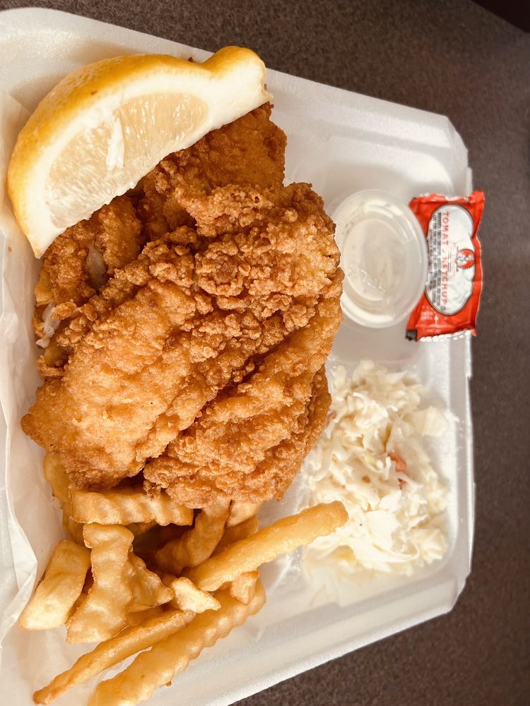 CHARLIE’S FRESH CATCH - 47 Photos & 53 Reviews - 94 Hartford Turnpike ...