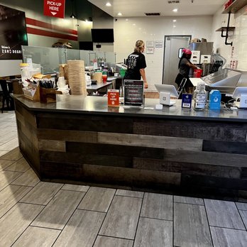 ZERO DEGREES - 718 Photos & 472 Reviews - 1807 N Collins St, Arlington ...