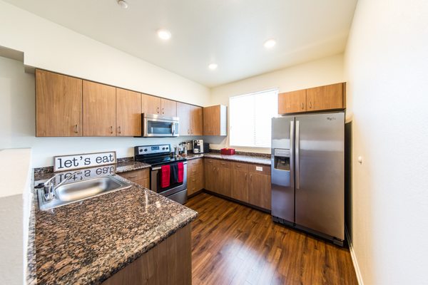 CERCA STUDENT HOUSING - Updated December 2025 - 38 Photos & 13 Reviews ...