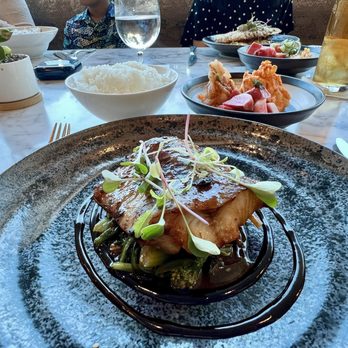 MW RESTAURANT - Updated October 2024 - 10643 Photos & 1433 Reviews ...