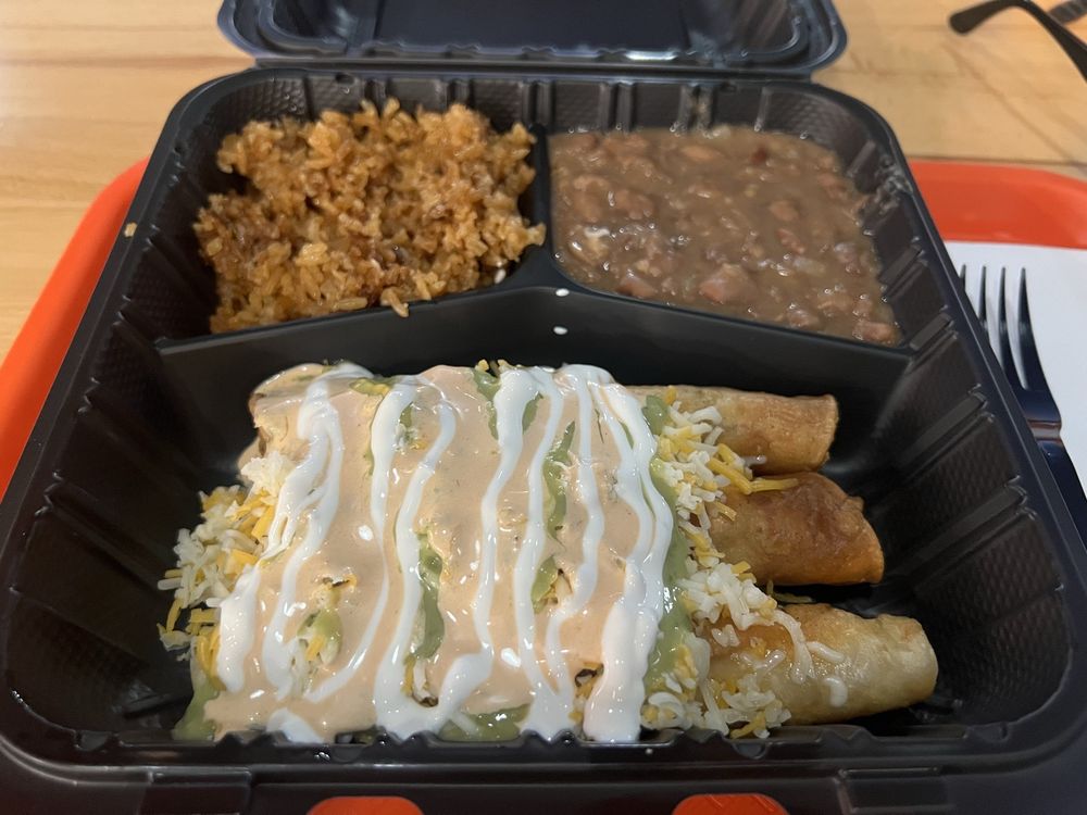 ROLL EM UP TAQUITOS - Updated September 2025 - 83 Photos & 81 Reviews ...