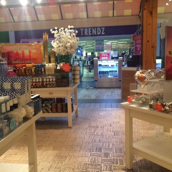 HEMET VALLEY MALL - Updated October 2025 - 75 Photos & 50 Reviews ...