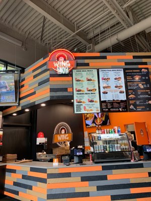 WING SNOB - Updated December 2025 - 34 Photos & 39 Reviews - 11988-104 ...