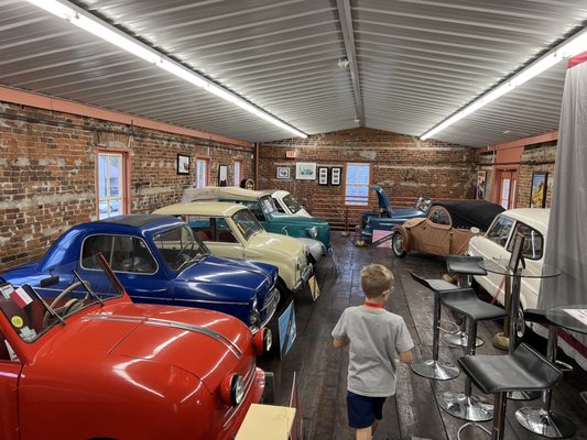 MIDWEST MICRO-CAR MUSEUM - Updated October 2025 - 10 Photos - 103 ...