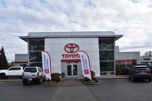 LARSON AUTOMOTIVE GROUP - Updated October 2025 - 64 Photos - 59 Reviews ...