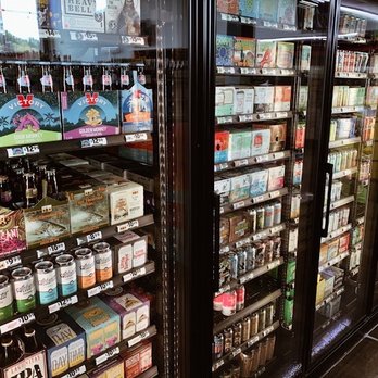 LIQUORLAND WAREHOUSE - Updated October 2025 - 76 Photos - 100 Zoya Ln ...