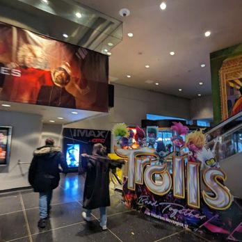 AMC LINCOLN SQUARE 13 - Updated January 2025 - 792 Photos & 884 Reviews ...
