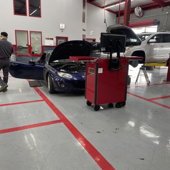 MARTINEZ AUTO REPAIR - 7511 Burleson Rd, Austin, Texas - Auto Repair ...