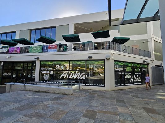 UNIVERSITY OF HAWAI’I MĀNOA BOOKSTORE - Updated May 2026 - 98 Photos ...