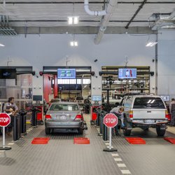 Auto Repair - TOYOTA OF SEATTLE - 144 Photos & 774 Reviews - 1925 ...
