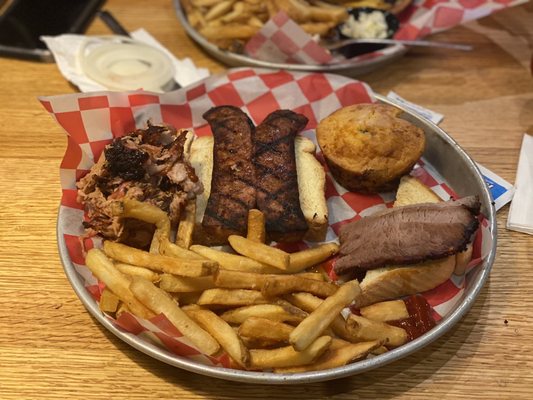 REDSMOKE BARBEQUE - 327 Photos & 571 Reviews - 573 Monroe St, Detroit ...