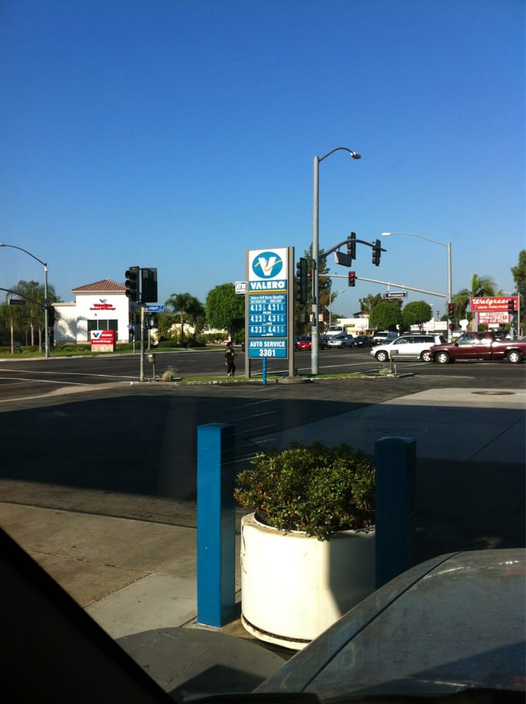 DAN’S CHEVRON - Updated June 2024 - Chapman Avenue & Prospect, Orange ...