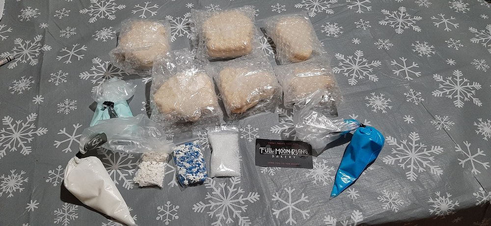 FULL MOON RISING BAKERY - Updated December 2025 - 149 Photos & 21 ...