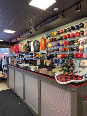 DTLR - Updated January 2026 - 11 Photos - 5126 Sinclair Ln, Baltimore ...