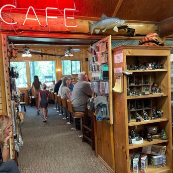 SILVER LAKE RESORT CAFE - Updated May 2025 - 157 Photos & 168 Reviews ...