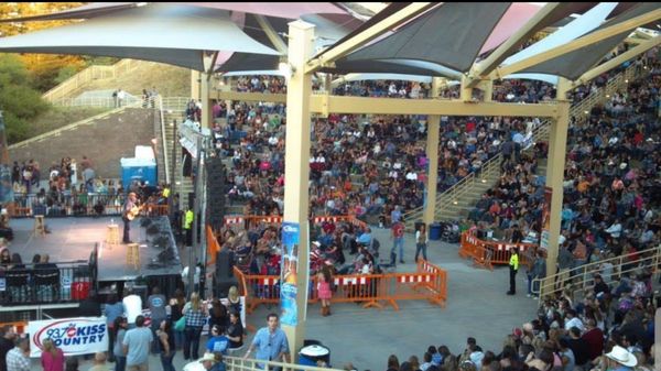 WOODWARD PARK ROTARY AMPHITHEATER - 7775 N Friant Rd, Fresno ...