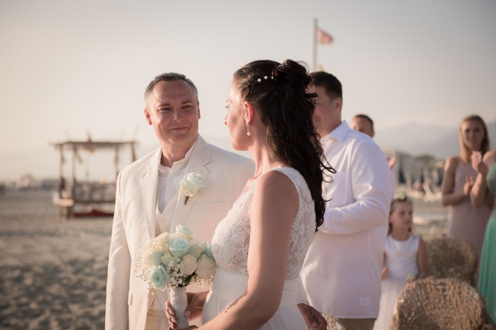 ANGELA LINDNER PASSIONE TOSCANA - Märzstraße 154/Top 4-5, Wien, Austria ...