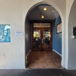 WAVE ASIAN BISTRO & SUSHI - Updated December 2025 - 2286 Photos & 841 ...