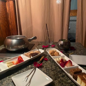 THE MELTING POT - PHOENIX - Updated May 2024 - 390 Photos & 536 Reviews ...