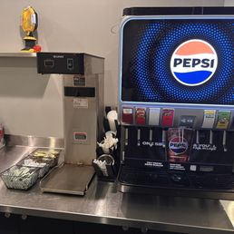 THE MELTING STATION - Updated July 2025 - 49 Photos & 24 Reviews - 104 ...