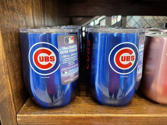THE CUBS STORE - Updated October 2025 - 36 Photos - 1060 W Addison ...