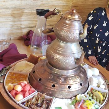 RAYOOG CAFE - Updated 05/2025 - 290 Photos & 152 Reviews - 78 N Cooper ...