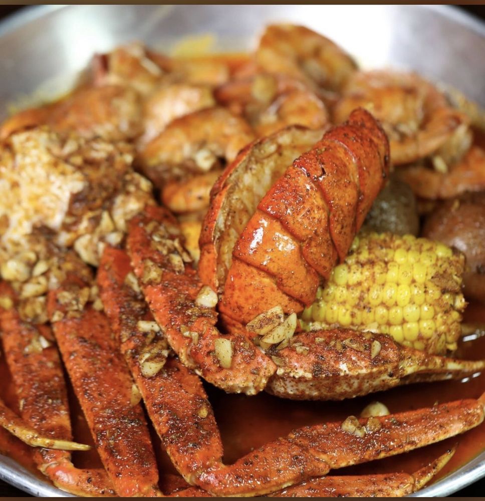 ROCK & ROLL CAJUN SEAFOOD BAR - 47 Photos & 24 Reviews - 105 Main St ...