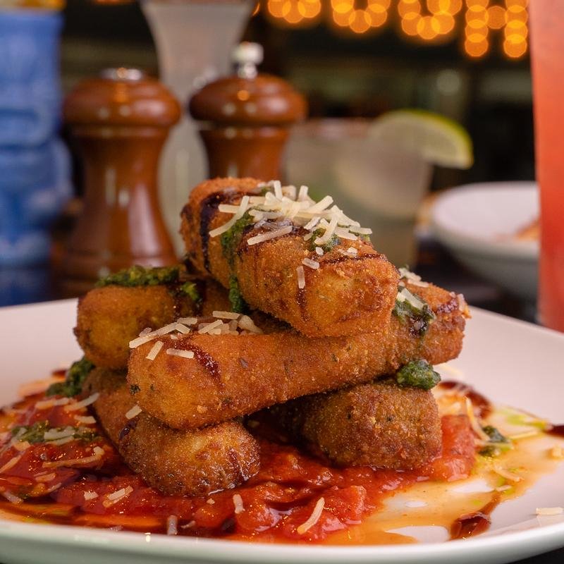 THE NEIGHBORHOOD TAVERN - Updated May 2025 - 83 Photos & 132 Reviews ...