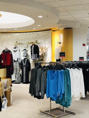 MACARTHUR CENTER - 265 Photos & 198 Reviews - 300 Monticello Ave ...