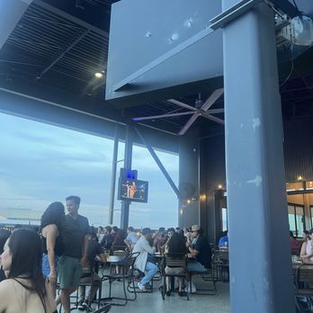 TEJAS BREWERY - Updated November 2025 - 195 Photos & 64 Reviews - 2101 ...