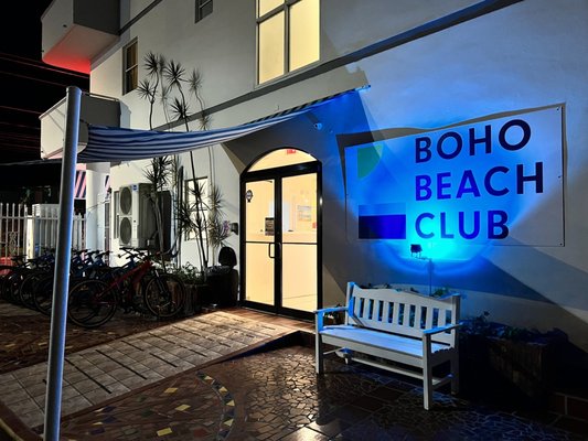 BOHO BEACH CLUB - Updated December 2025 - 58 Photos & 19 Reviews - Carr ...