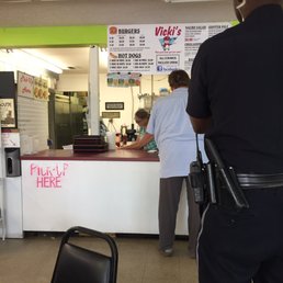 VICKI’S LUNCH VAN - Updated July 2025 - 81 Photos & 90 Reviews - 106 ...