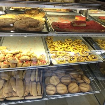 RICO PAN BAKERY SALVADORENO - Updated December 2025 - 37 Photos & 53 ...