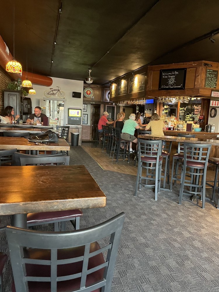 MAIN STREET WINE STOPPE - Updated December 2025 - 11 Photos & 13 ...