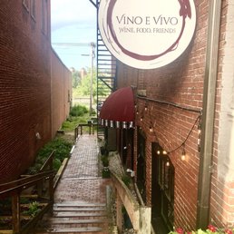VINO E VIVO - Updated July 2025 - 110 Photos & 49 Reviews - 163 Water ...